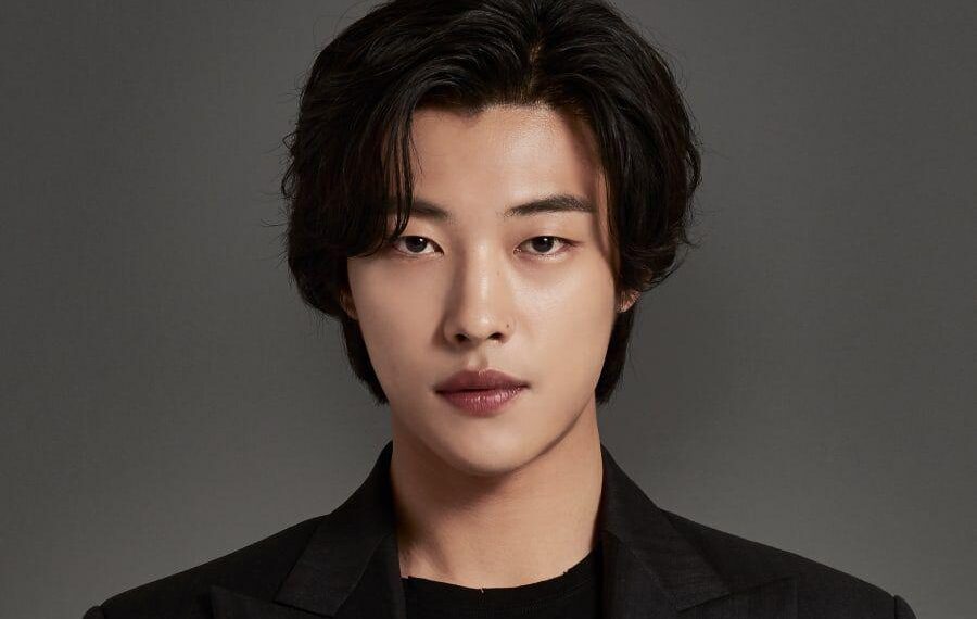 Actor Woo Do Hwan Signs An Exclusive Contract With A New Agency ... Actor Woo Do Hwan Signs An Exclusive Contract With A New Agency ...